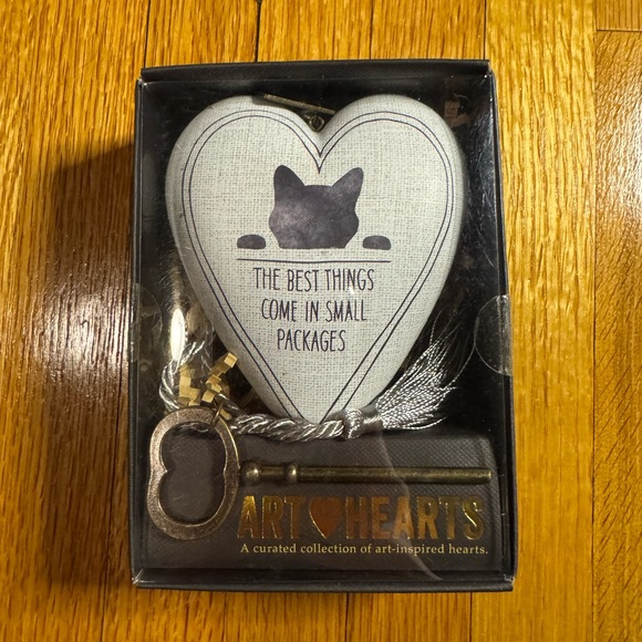Demdaco | Accents | Demdaco Art Heart Cat Best Things Come In Small ...